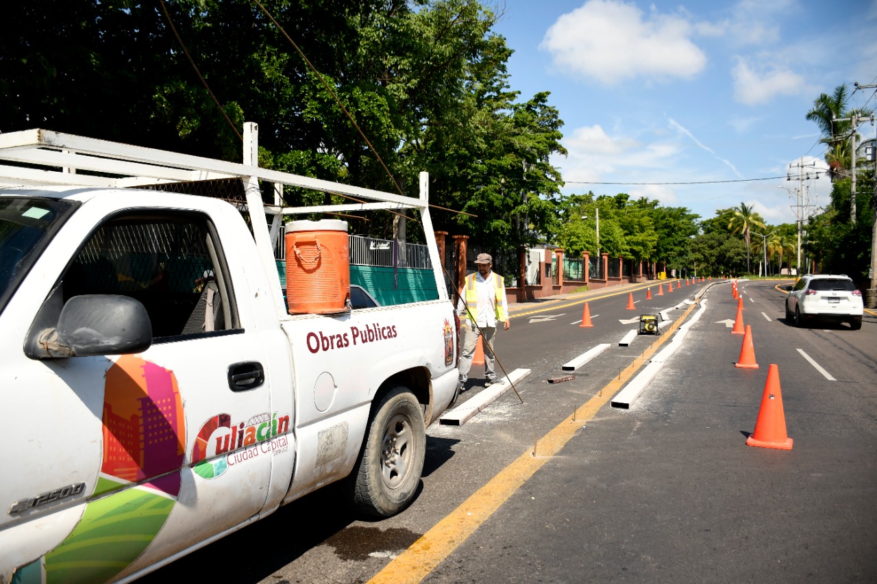 Construyen en Culiacán guarnición central sobre av. Las Américas para ...