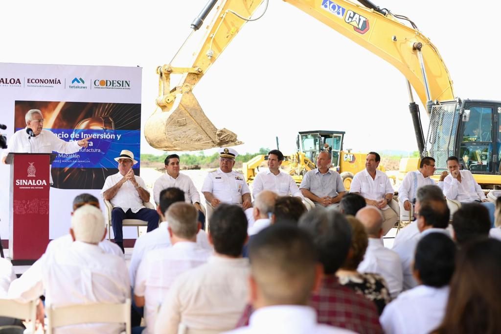 Colocan primera piedra de Tetakawi, comunidad de manufactura en ...